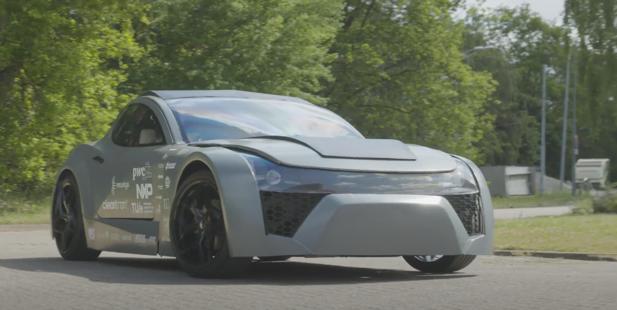 De Zem: de eerste auto die lucht zuivert